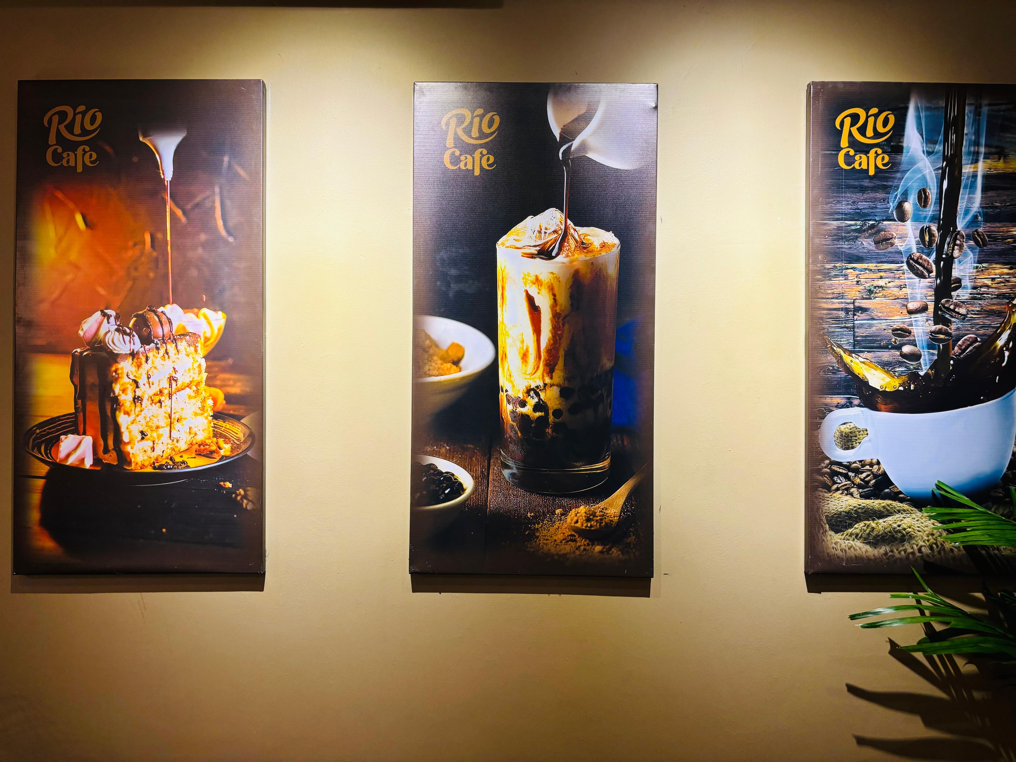 Rio Cafe - Happy Tea Time